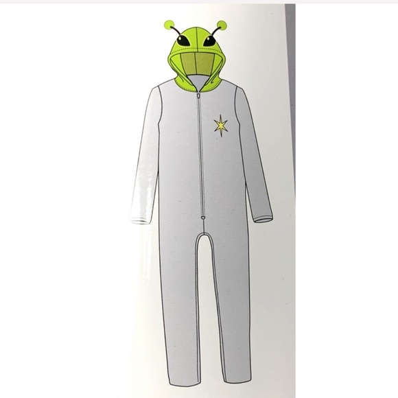 Under disguise | Intimates & Sleepwear | Nwt Adult Xl Alien Hooded ...